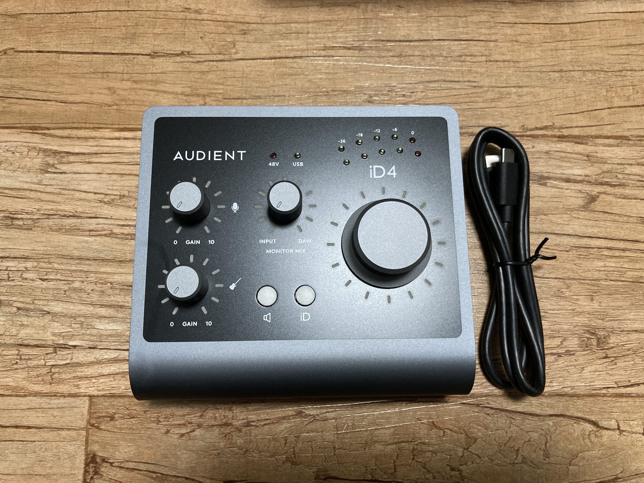 Audient iD4 mk2 오디오 인터페이스 영입 - Begin's Blog